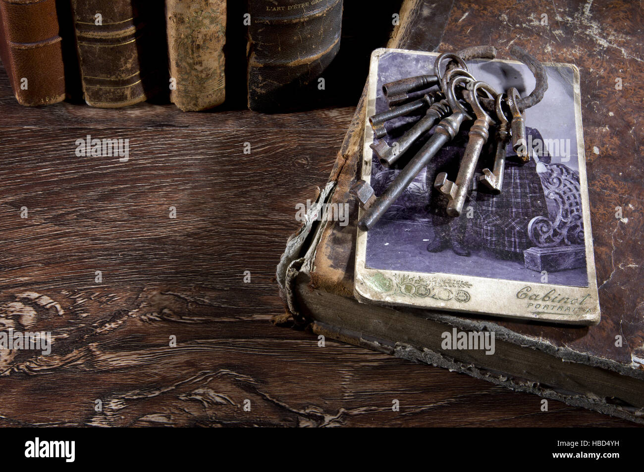 Ancient keys Stock Photo - Alamy