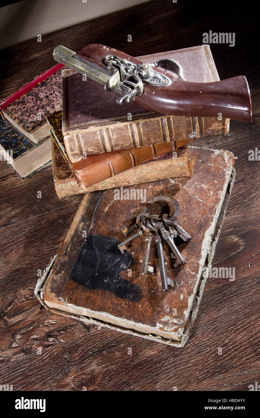 Ancient keys Stock Photo - Alamy
