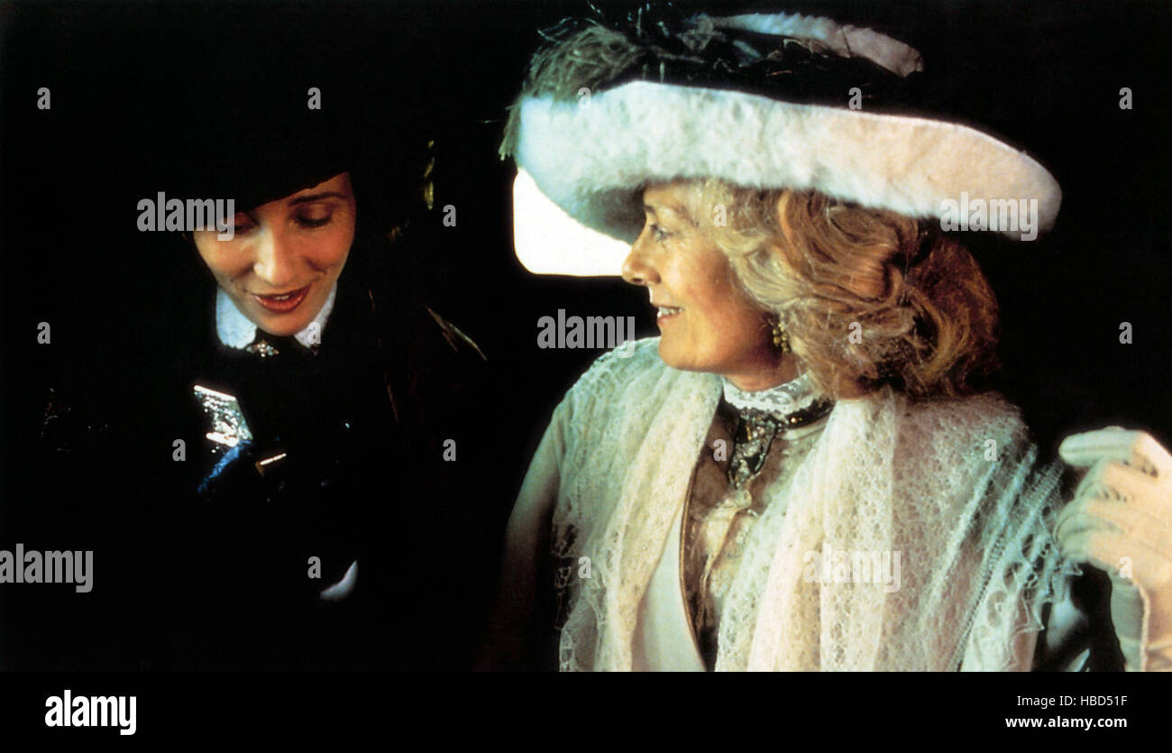 HOWARDS END, Emma Thompson, Vanessa Redgrave, 1992, (c) Sony Pictures ...