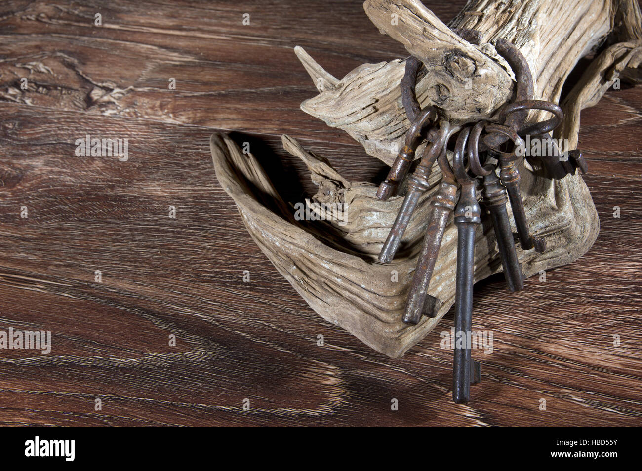 Ancient keys Stock Photo - Alamy