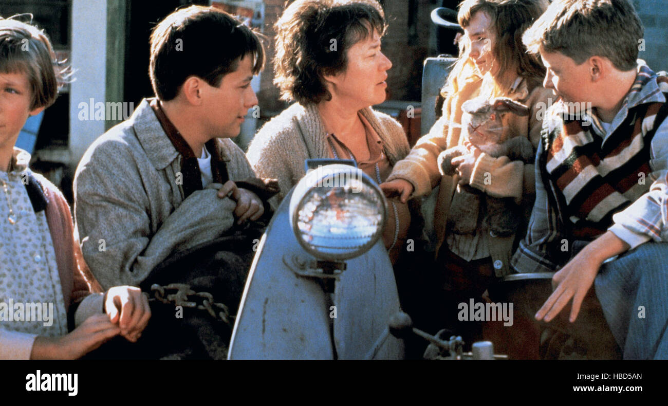 A Home Of Our Own Clarissa Lassig Edward Furlong Kathy Bates Amy Sakasitz Miles Feulner