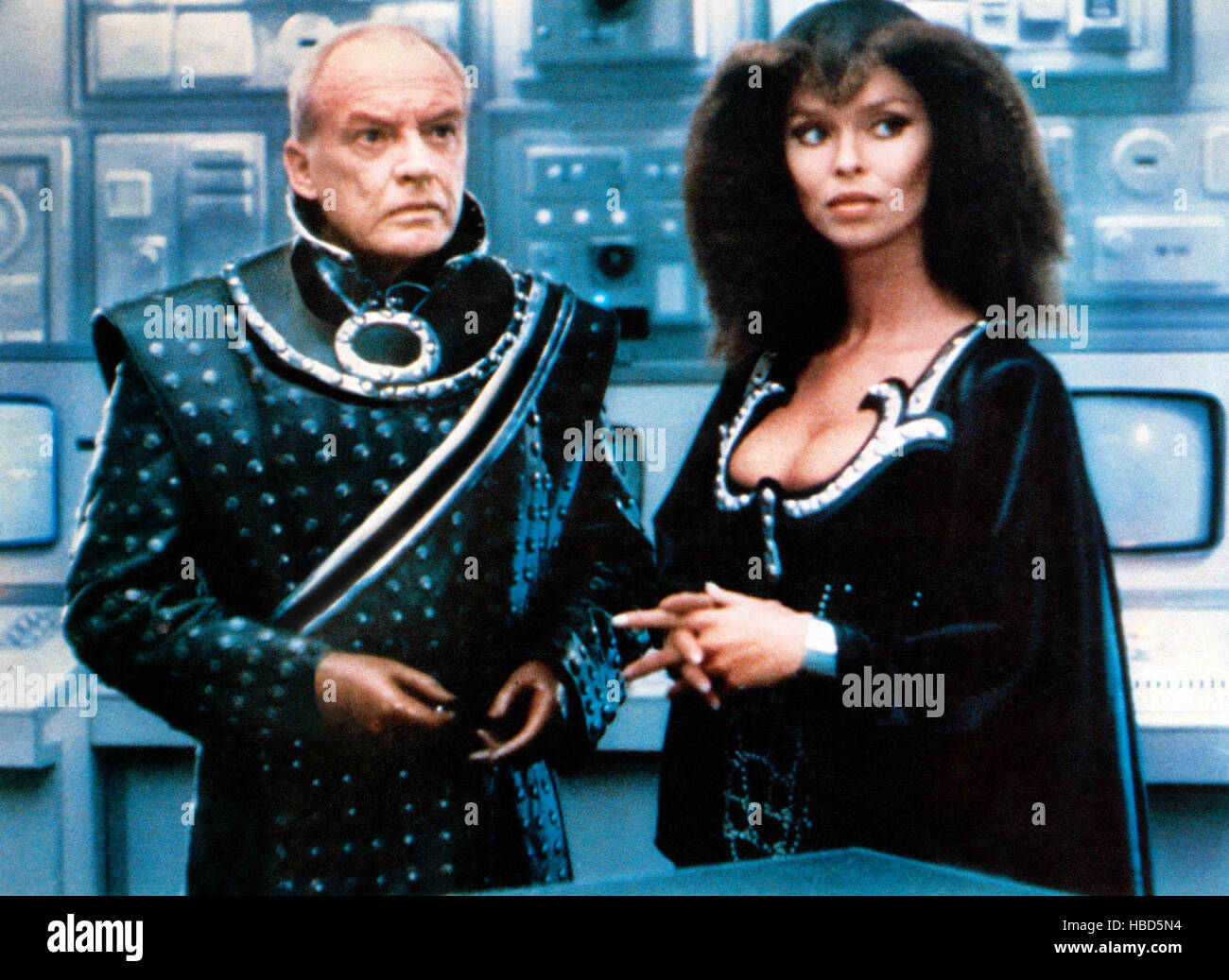 THE HUMANOID, (aka L'UMANOIDE), from left: Arthur Kennedy, Barbara Bach ...