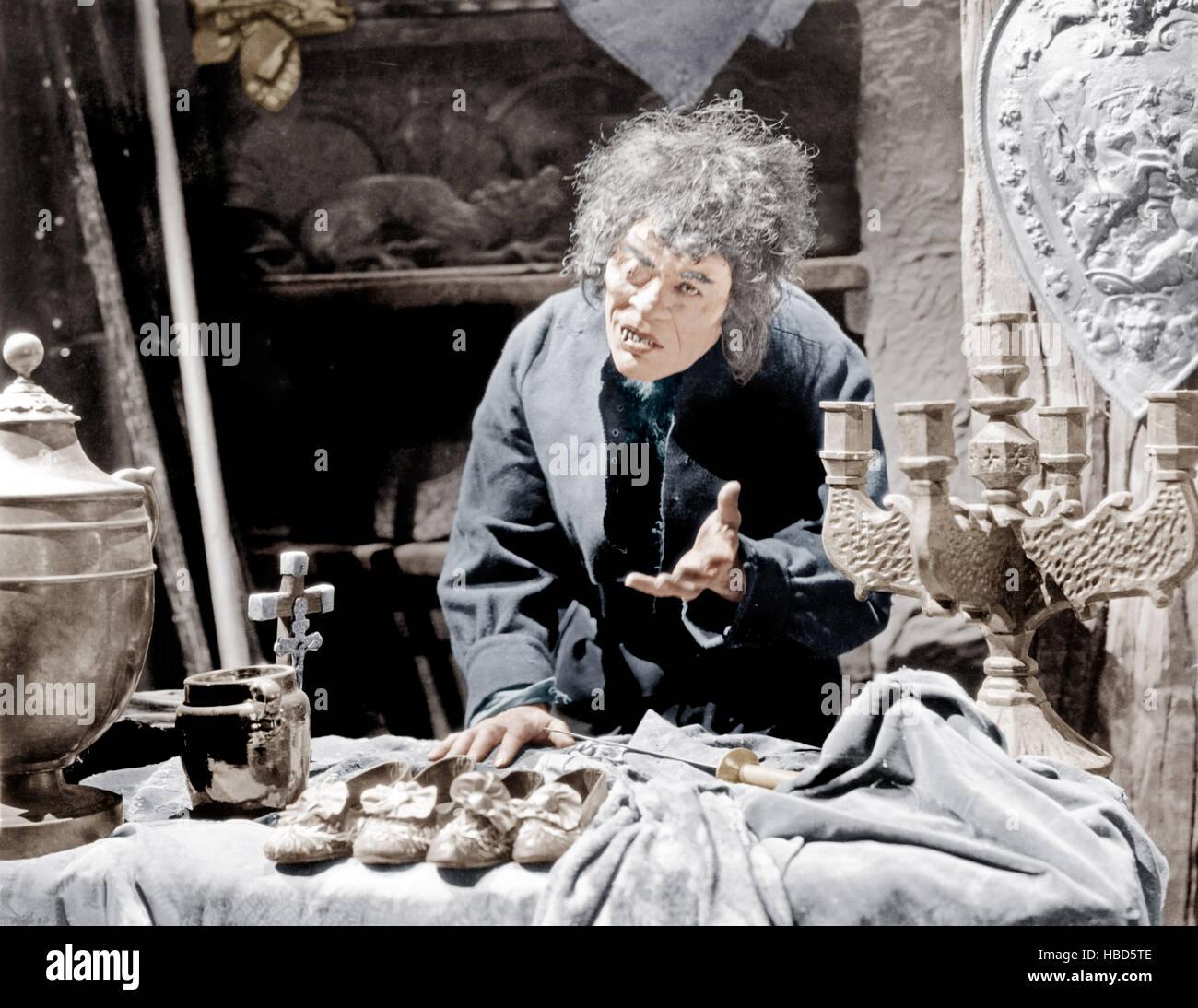 THE HUNCHBACK OF NOTRE DAME, Lon Chaney Sr., 1923 Stock Photo - Alamy