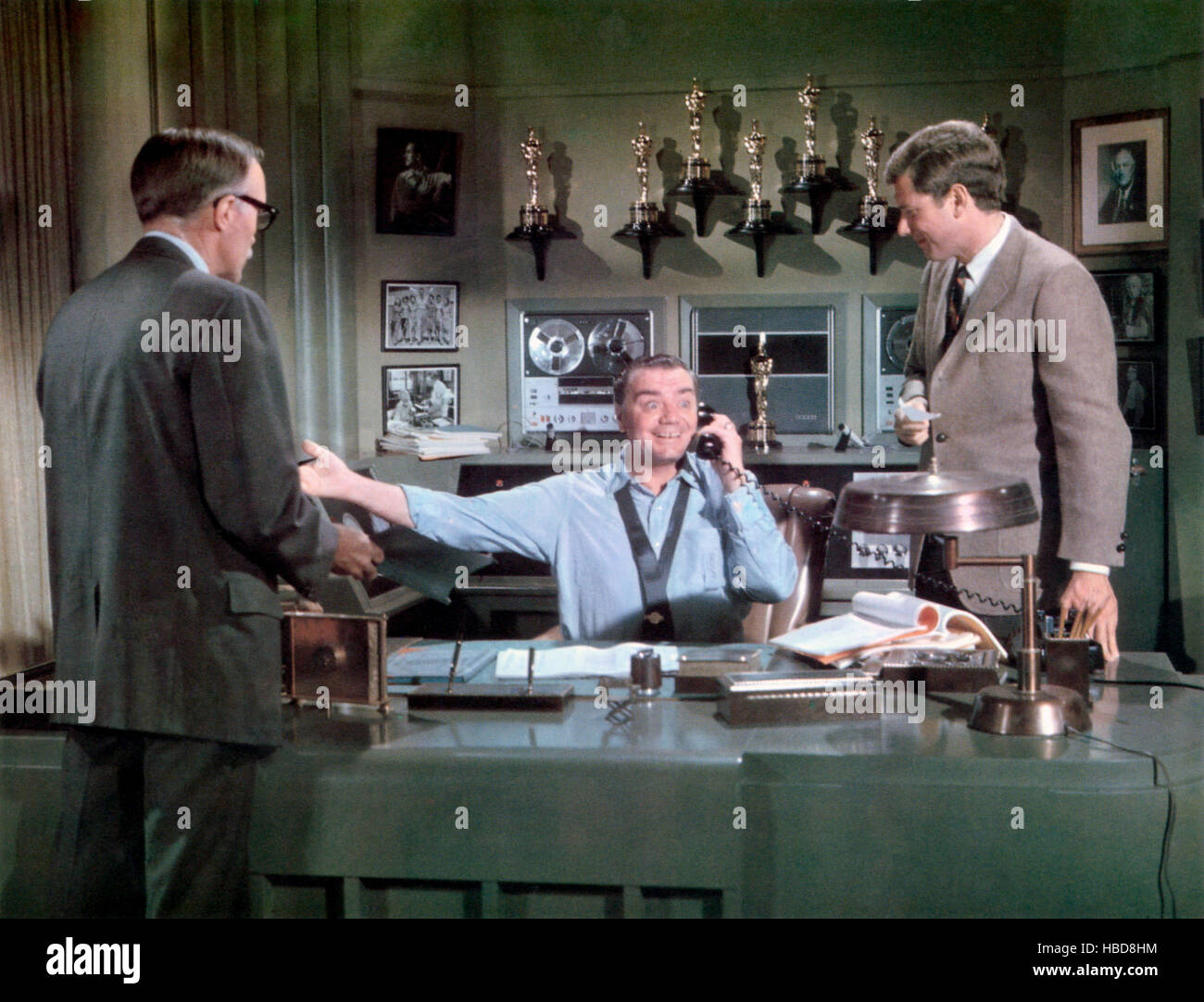 THE LEGEND OF LYLAH CLARE, Ernest Borgnine, (center), 1968 Stock Photo ...