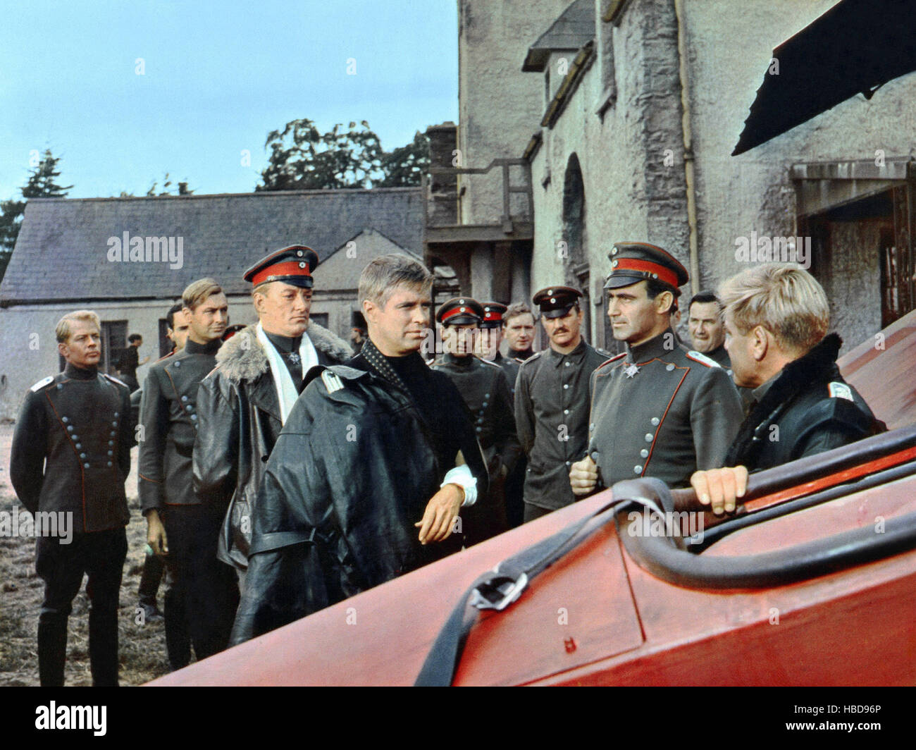 THE BLUE MAX, from left: Jeremy Kemp (scarf), George Peppard (sling ...