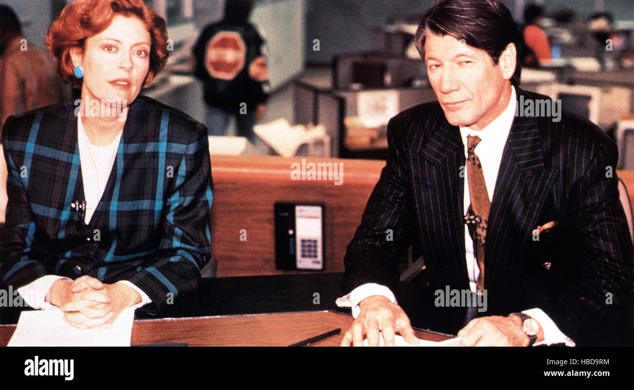 BOB ROBERTS, from left: Susan Sarandon, Fred Ward, 1992, © Paramount ...