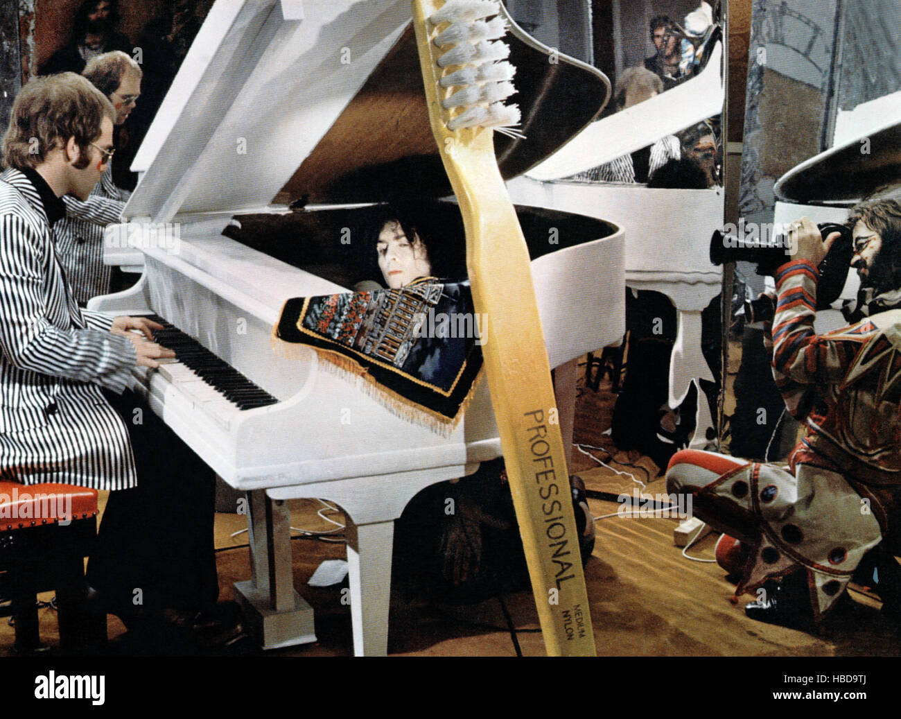 BORN TO BOOGIE, from left: Elton John, Marc Bolan, 1972 Stock Photo - Alamy