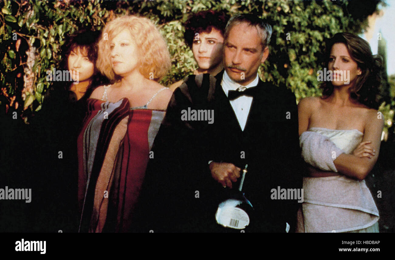 DOWN AND OUT IN BEVERLY HILLS, from left: Elizabeth Pena, Bette Midler ...