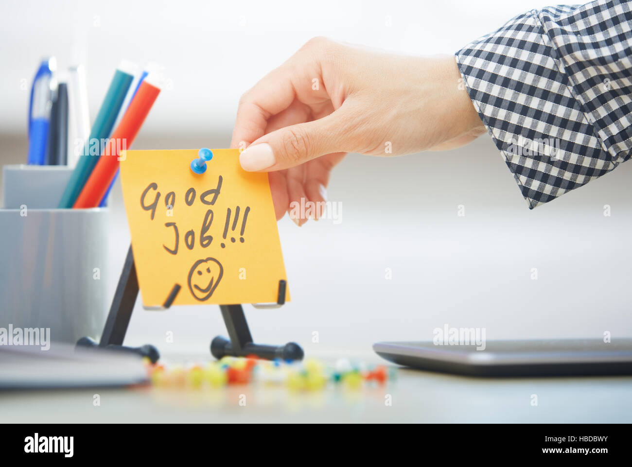 Good job text on adhesive note Stock Photo - Alamy