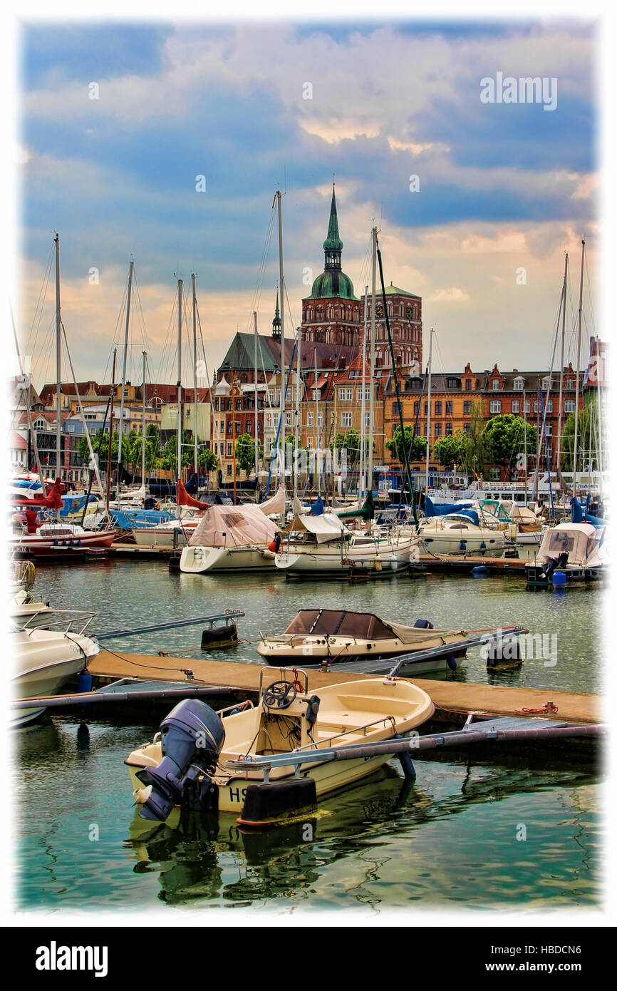 Stralsund hafen hi-res stock photography and images - Alamy