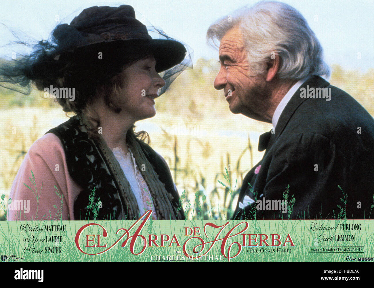 THE GRASS HARP, (aka EL ARPA DE HIERBA), from left: Piper Laurie ...