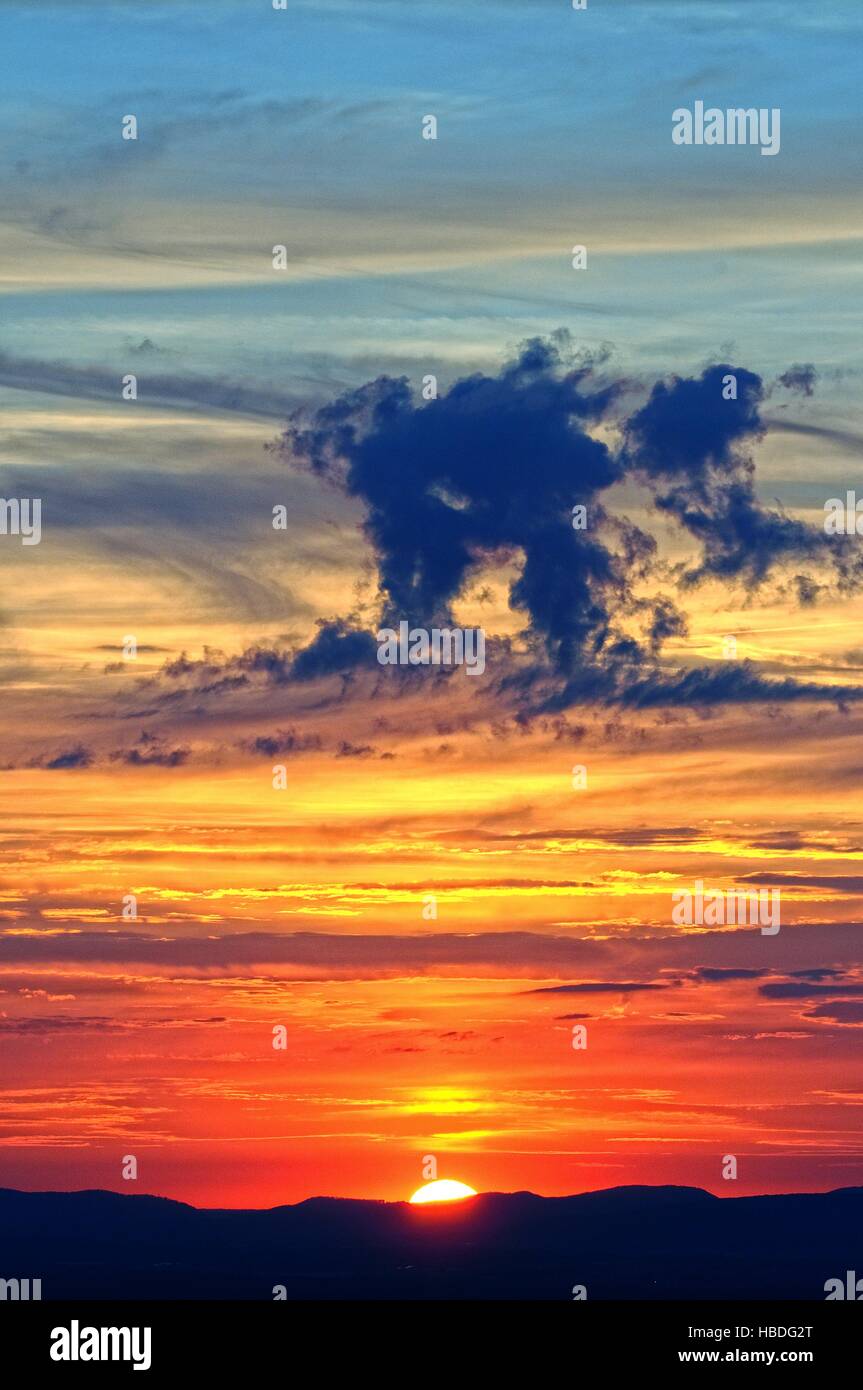 Goodbye sun hi-res stock photography and images - Alamy