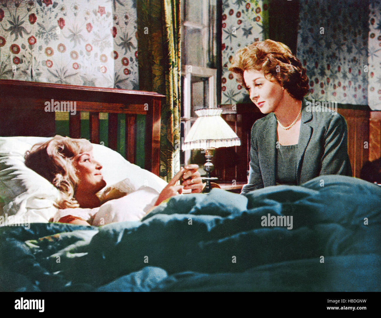 I THANK A FOOL, from left: Diane Cilento, Susan Hayward, 1962 Stock ...