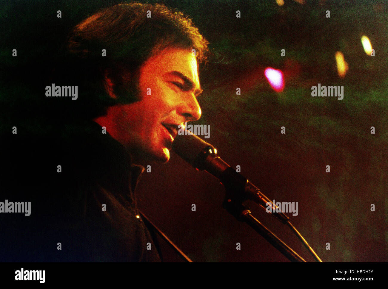 THE JAZZ SINGER, Neil Diamond, 1980, © AFD/courtesy Everett Collection ...