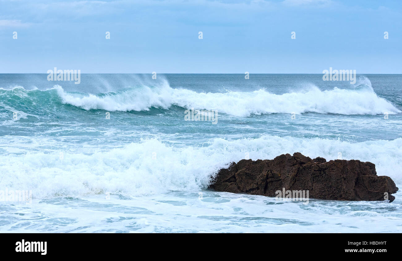 Azkorri beach biscay hi-res stock photography and images - Alamy