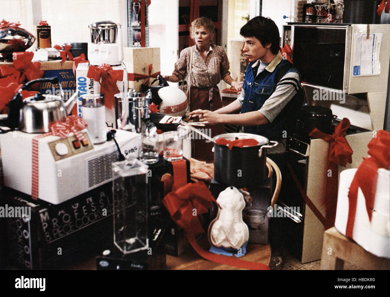 MAX DUGAN RETURNS, from left: Marsha Mason, Matthew Broderick, 1983, TM ...
