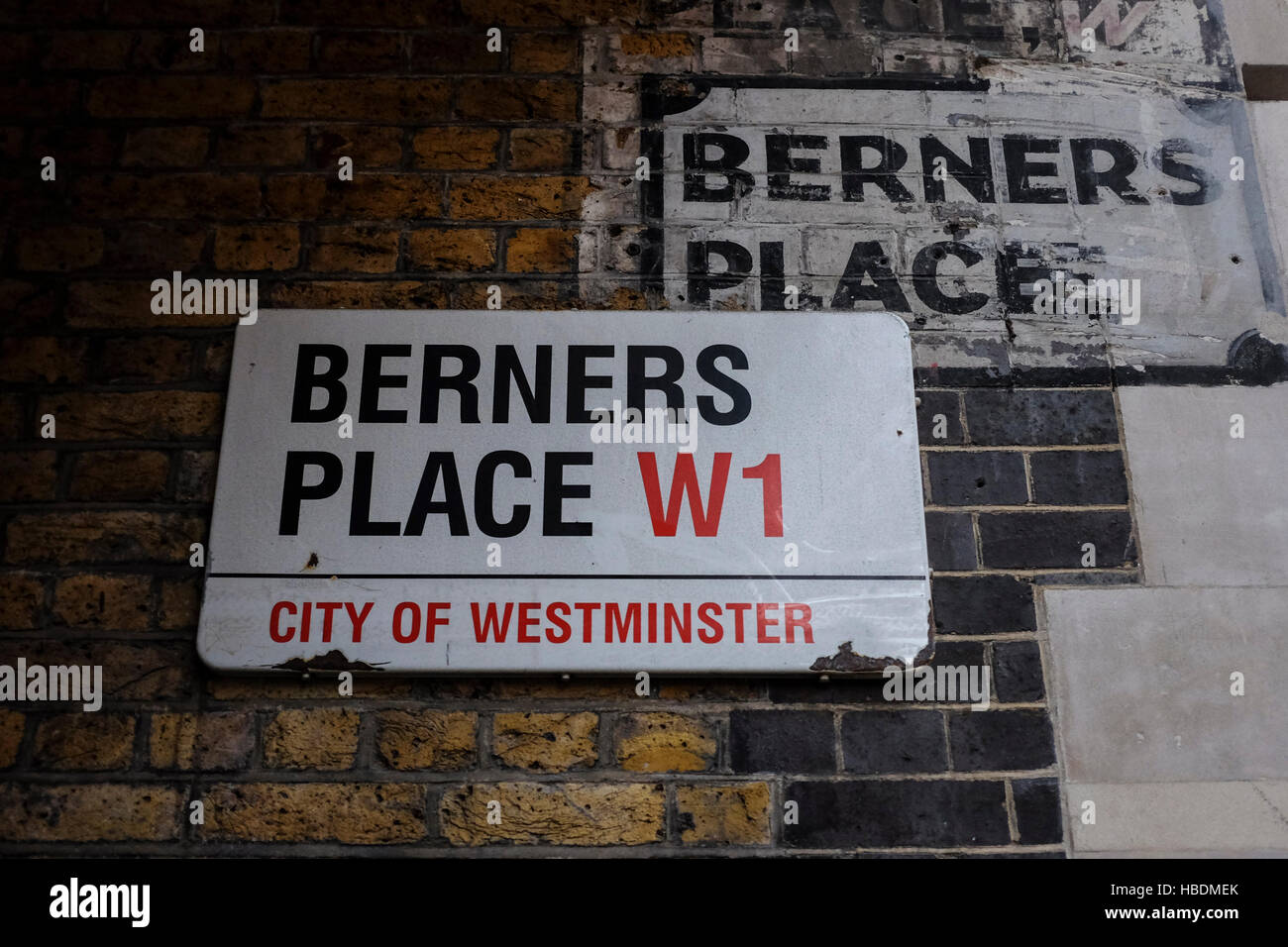 London Street Sign Stock Photo - Alamy