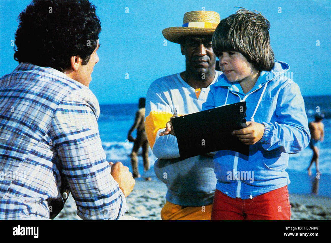 THE DEVIL AND MAX DEVLIN, Elliott Gould (back to camera), Bill Cosby ...