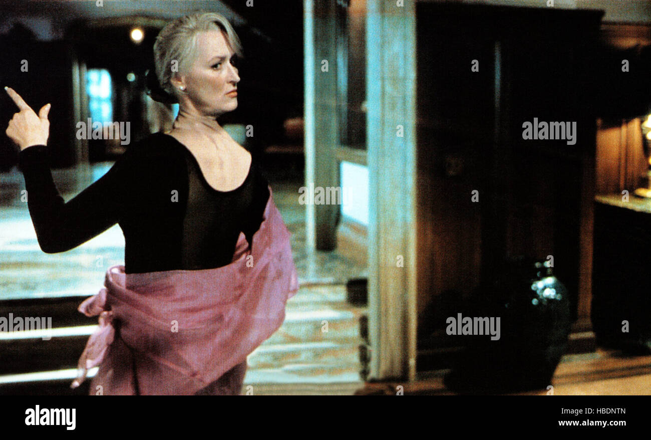 DEATH BECOMES HER, Meryl Streep, 1992. ©Universal Pictures/courtesy ...