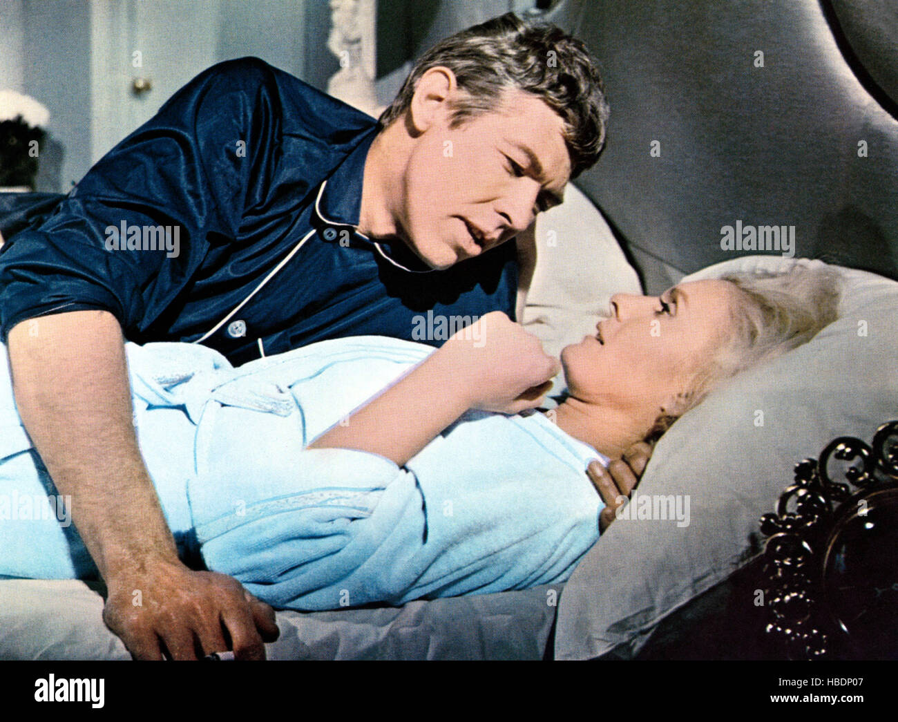 DEAD HEAT ON A MERRY-GO-ROUND, from left: James Coburn, Marian McCargo ...