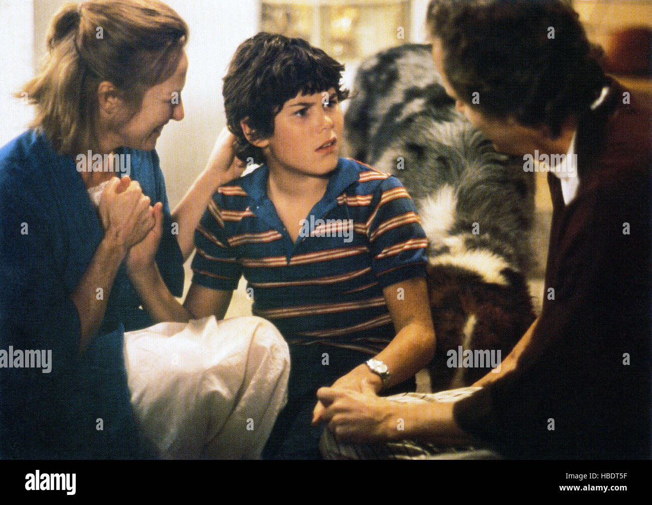 FLIGHT OF THE NAVIGATOR, from left: Veronica Cartwright, Joey Cramer ...