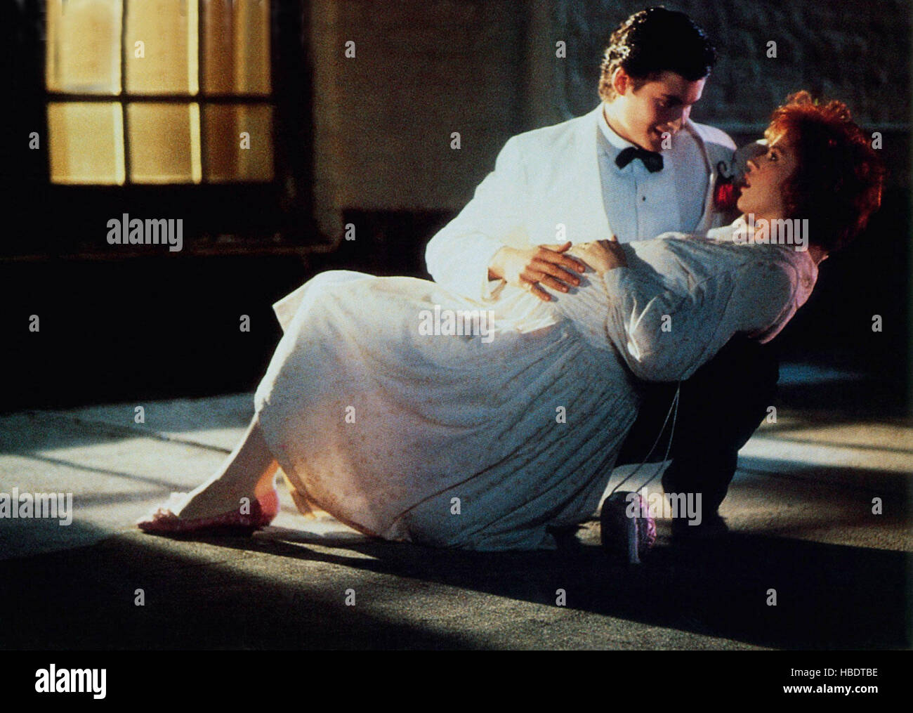 FOR KEEPS?, Randall Batinkoff (back), Molly Ringwald, 1988. ©TriStar ...