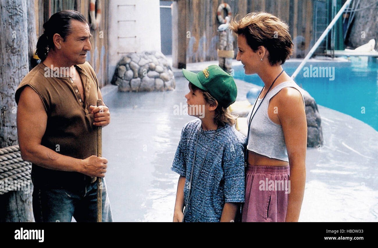 FREE WILLY, from left: August Schellenberg, Jason James Richter, Lori ...