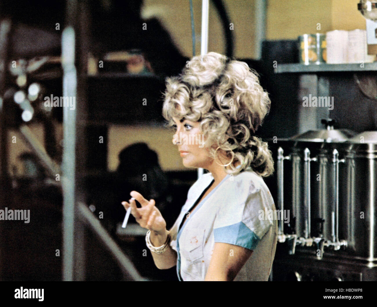 HAMMERSMITH IS OUT, Elizabeth Taylor, 1972 Stock Photo - Alamy