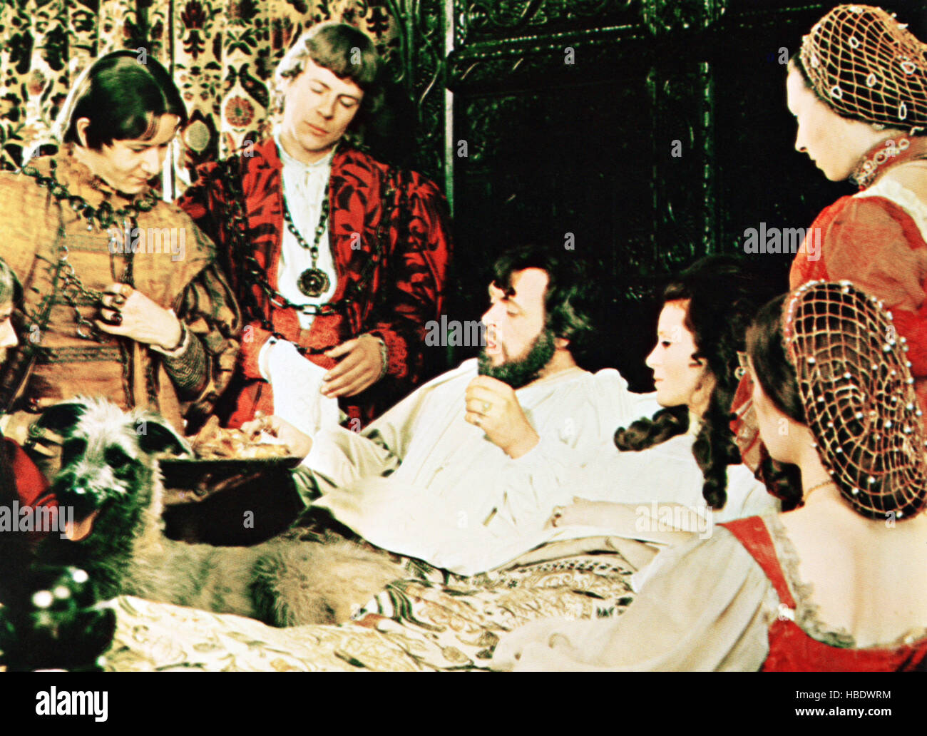 HAMLET, from left: Ben Aris, Clive Graham, Anthony Hopkins, Judy ...