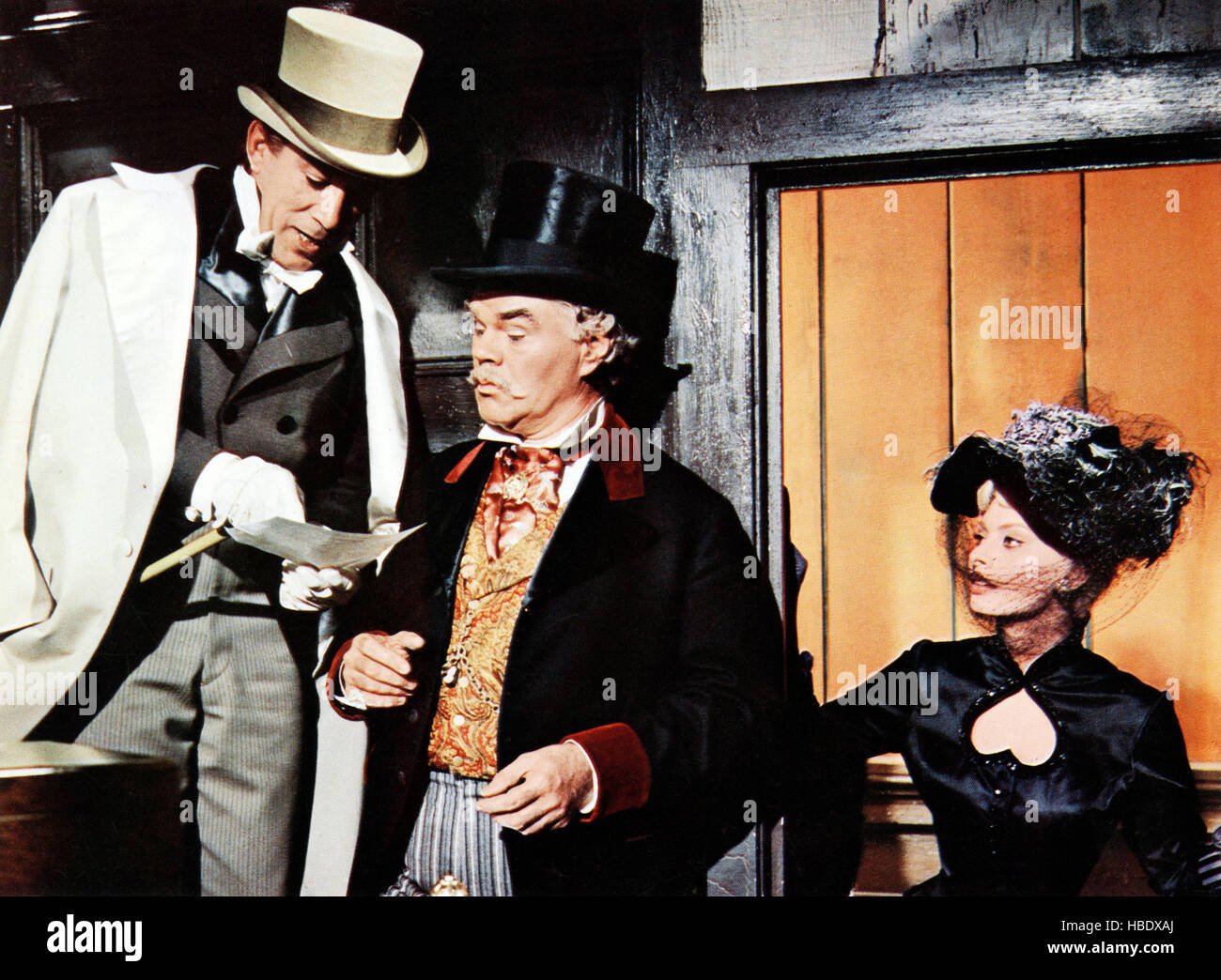 HELLER IN PINK TIGHTS, from left: Anthony Quinn, George Mathews, Sophia ...