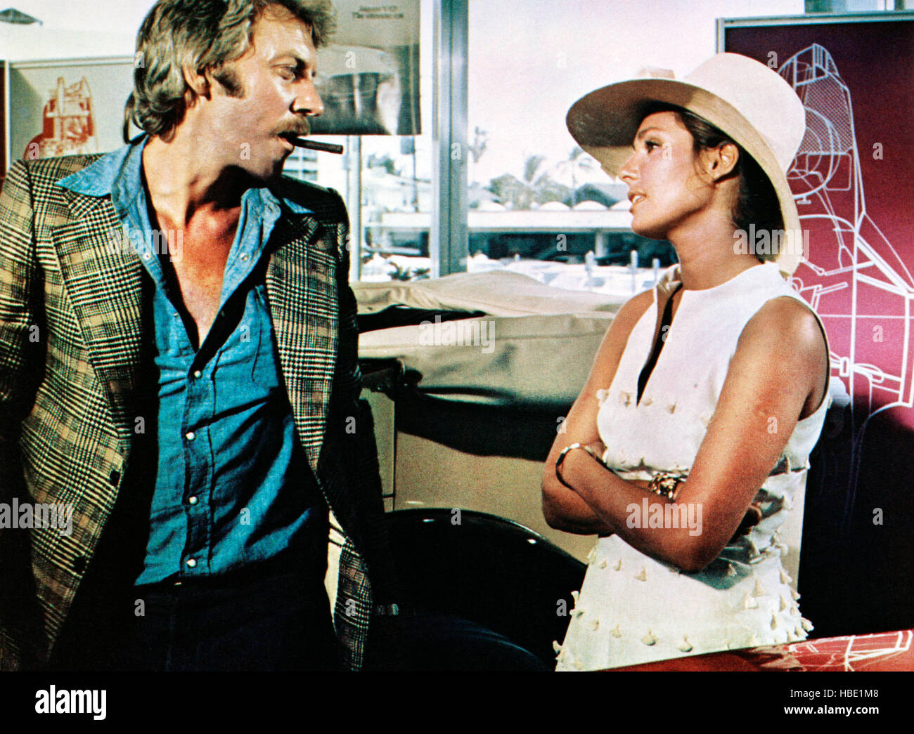 LADY ICE, from left: Donald Sutherland, Jennifer O'Neill, 1973 Stock ...