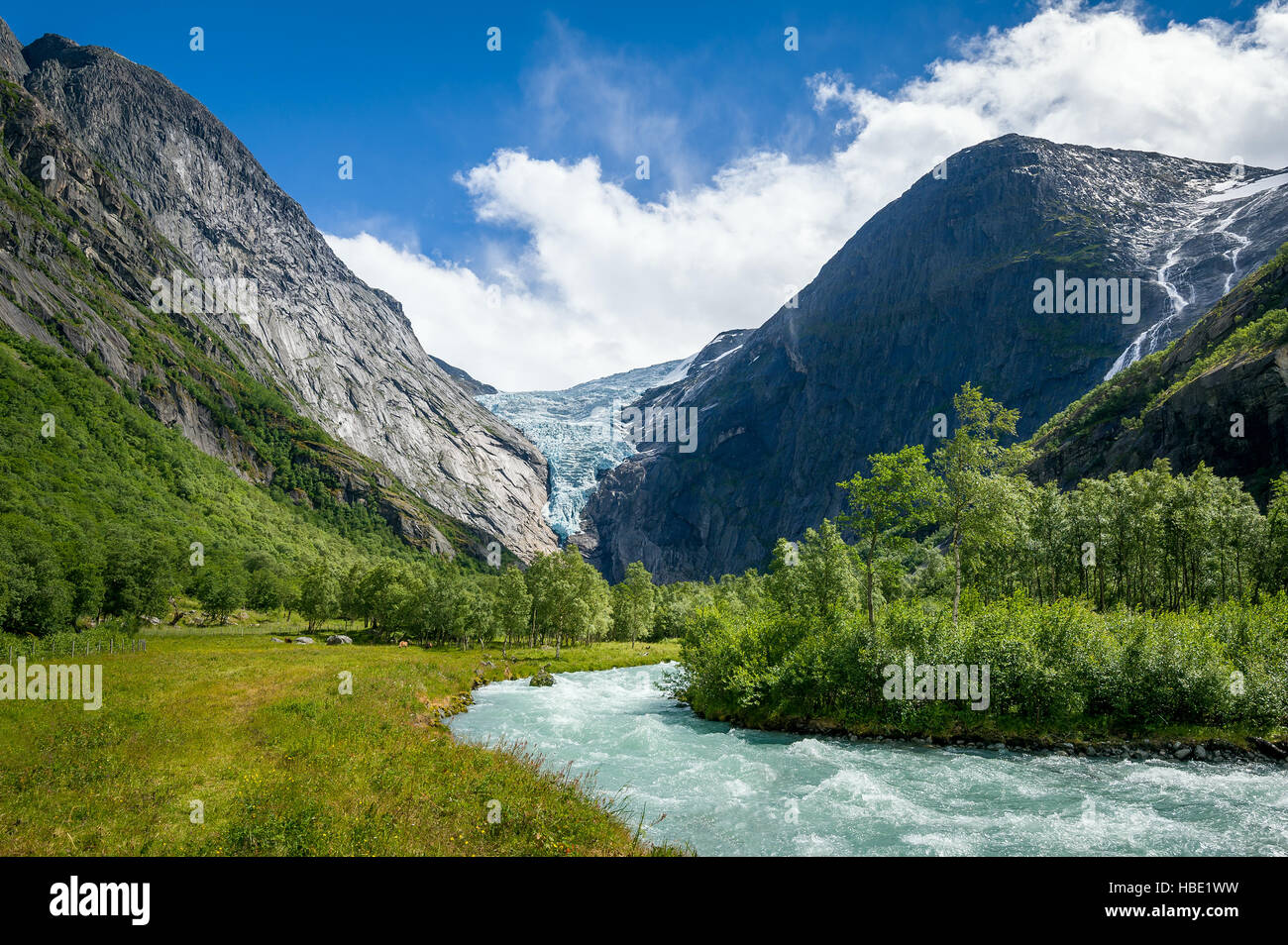 Hike summer mountain hi-res stock photography and images - Alamy