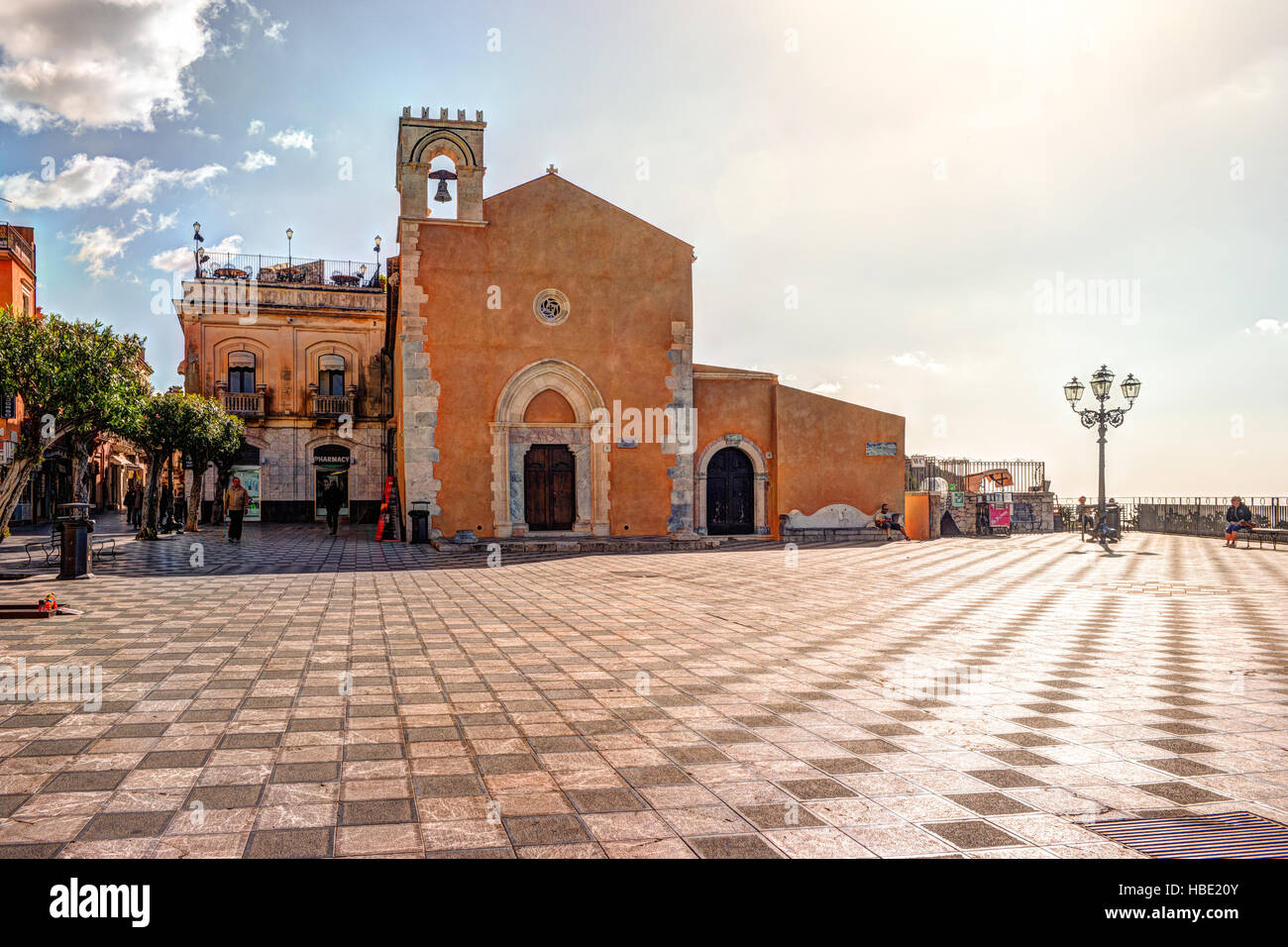 View over the main square in Taormina Stock Photo - Alamy