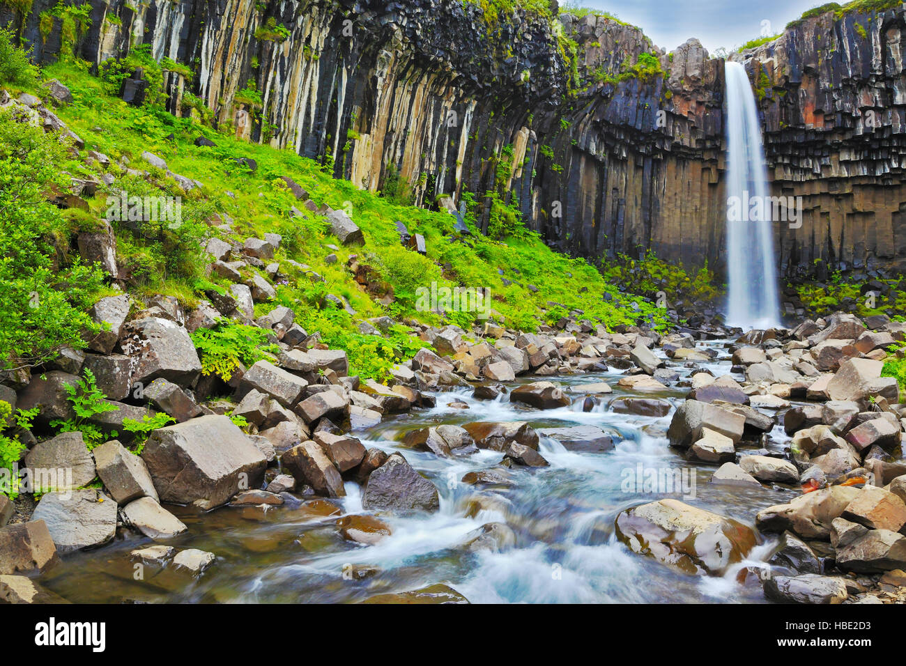 Black basalt columns hi-res stock photography and images - Alamy