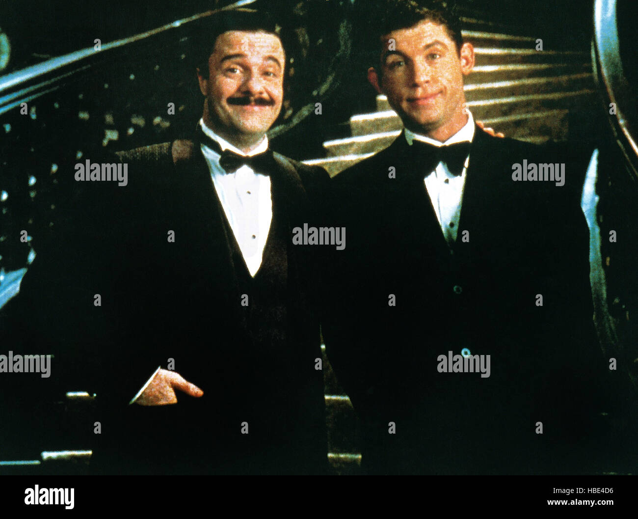 MOUSEHUNT, from left: Nathan Lane, Lee Evans, 1997, © DreamWorks ...