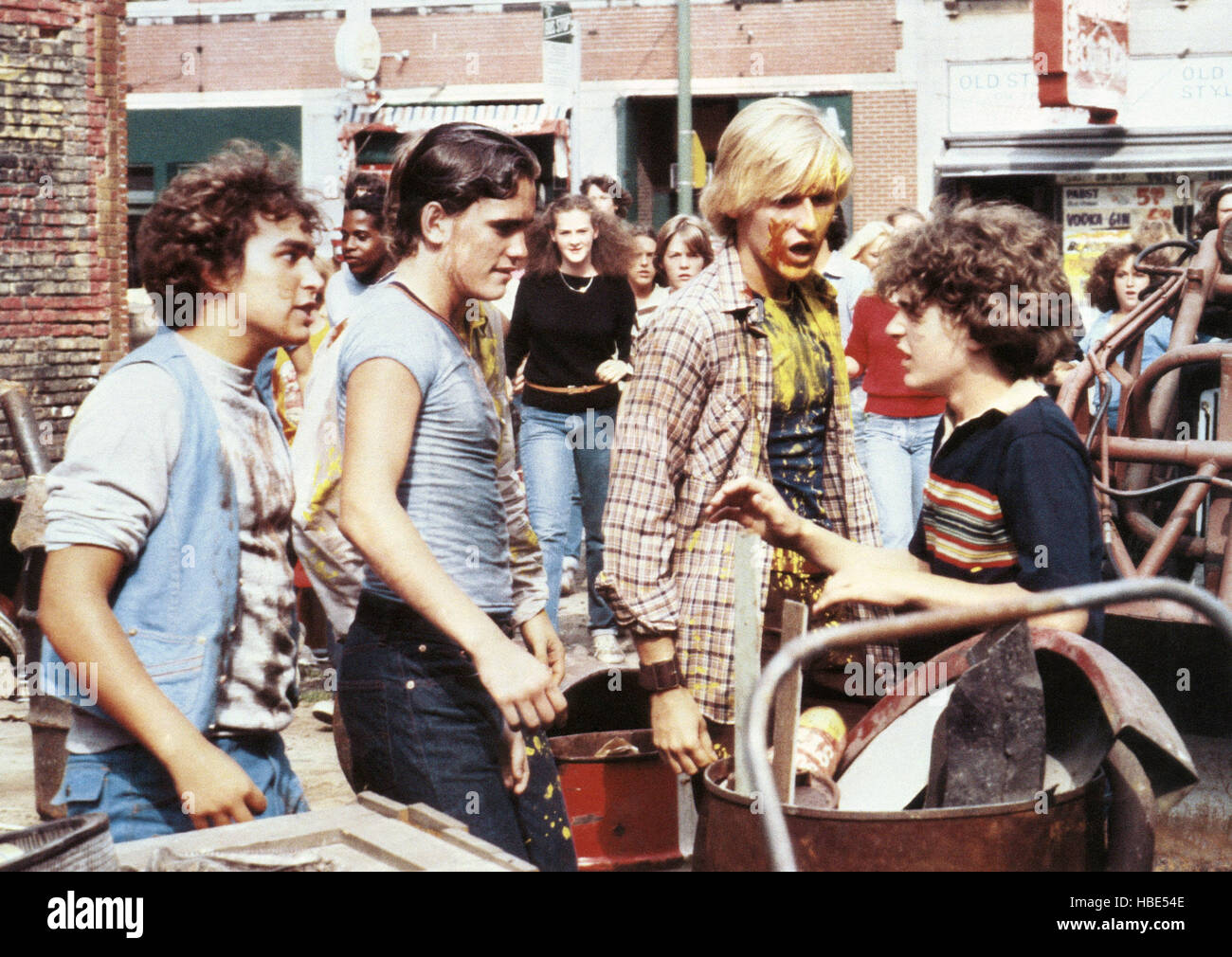 MY BODYGUARD, Matt Dillon (second from left), Chris Makepeace (right ...