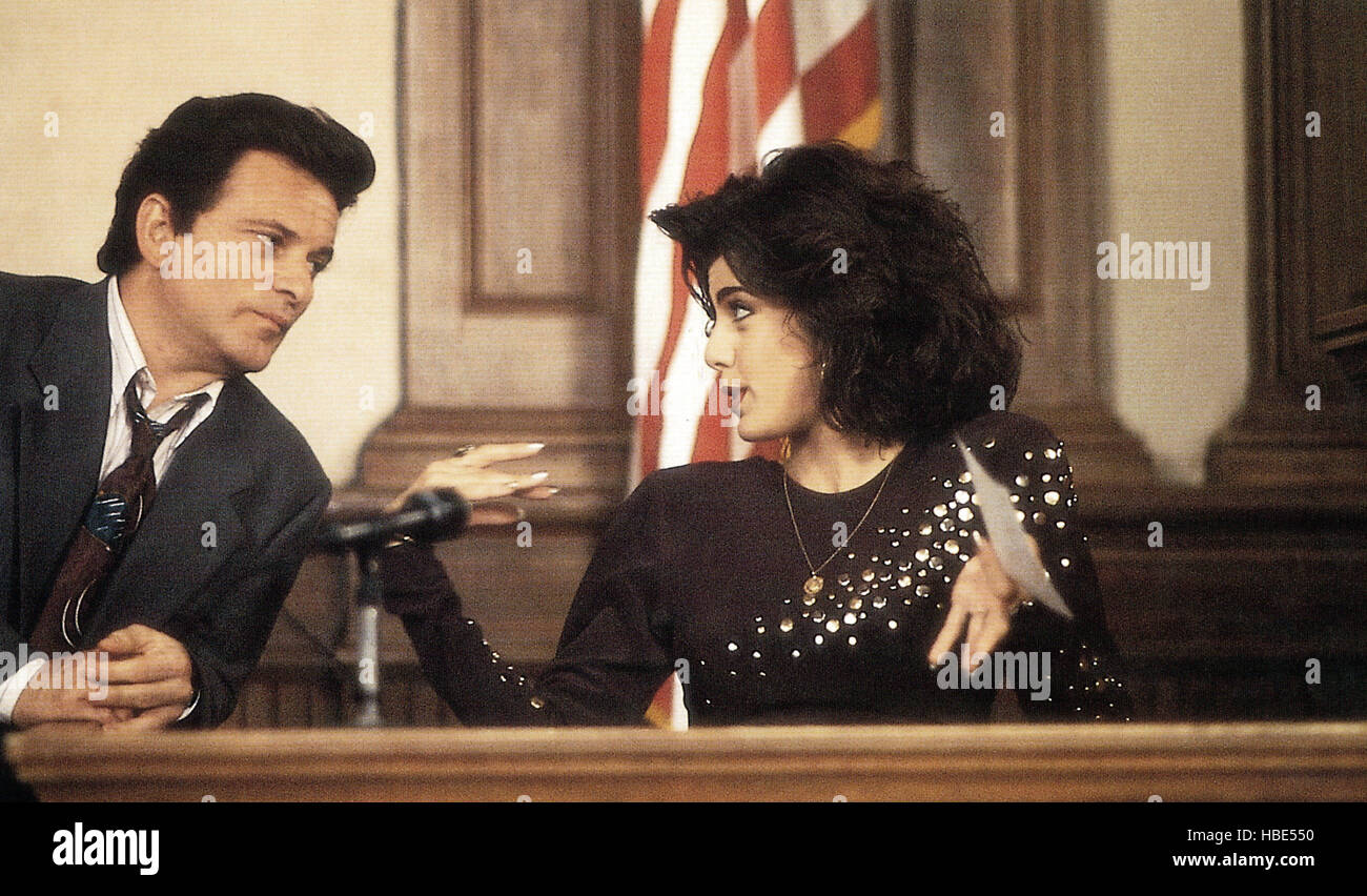 MY COUSIN VINNY, from left: Joe Pesci, Marisa Tomei, 1992, TM ...