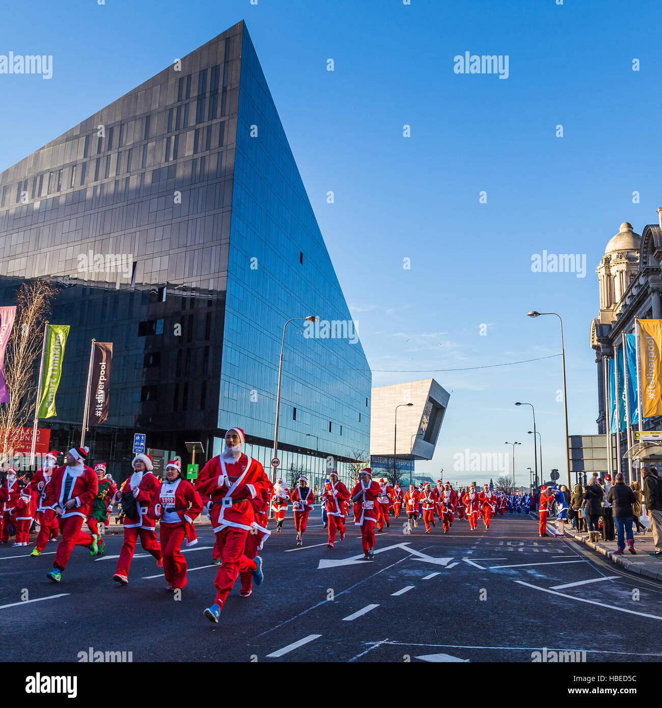 First runners hi-res stock photography and images - Alamy