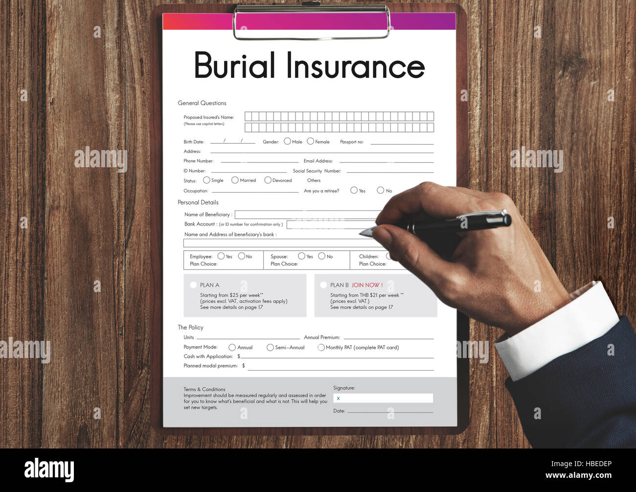 Burial costs hi-res stock photography and images - Alamy