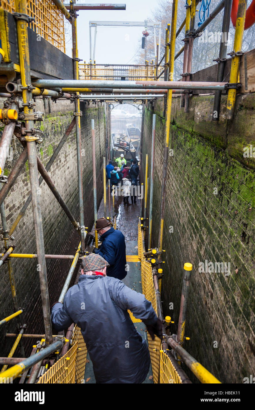 Empty canal for maintenance hi-res stock photography and images - Alamy