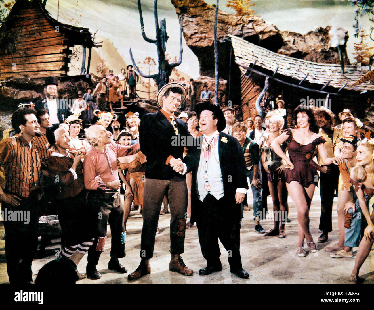 LI'L ABNER, Billie Hayes, Joe E. Marks, Valerie Harper, (in chorus ...