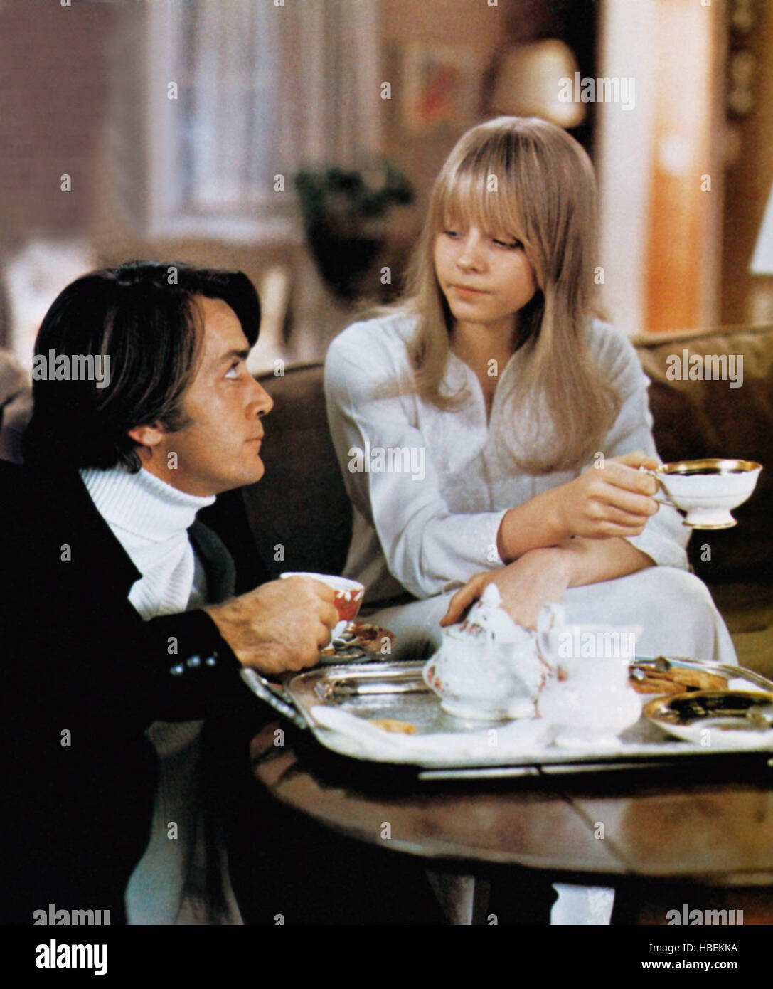 THE LITTLE GIRL WHO LIVES DOWN THE LANE, from left: Martin Sheen, Jodie ...