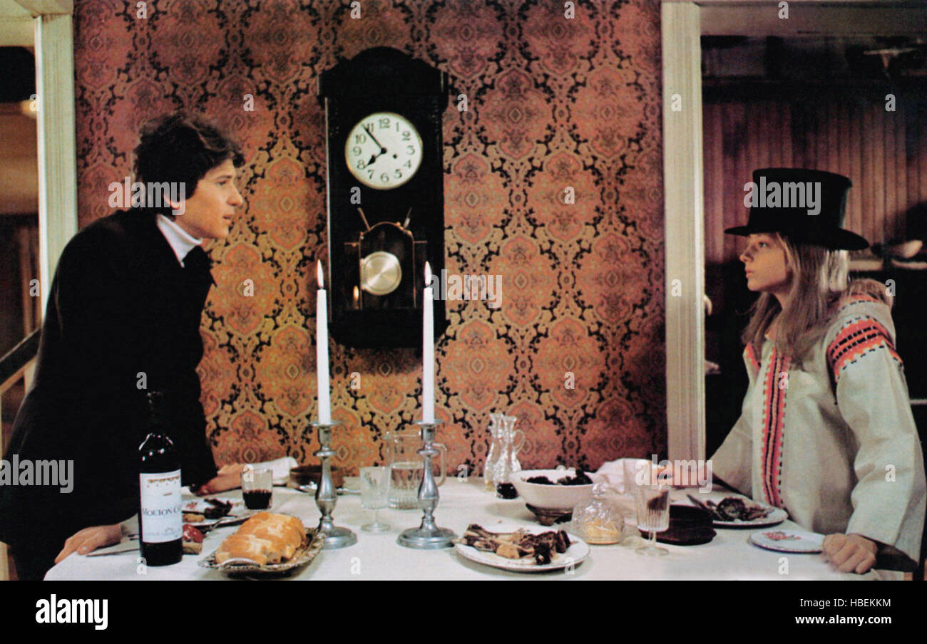 THE LITTLE GIRL WHO LIVES DOWN THE LANE, from left: Scott Jacoby, Jodie ...