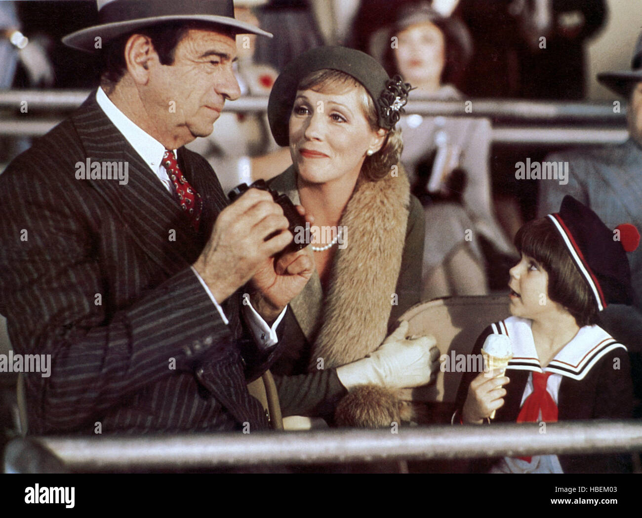 LITTLE MISS MARKER, Walter Matthau, Julie Andrews, Sara Stimson, 1980 ...