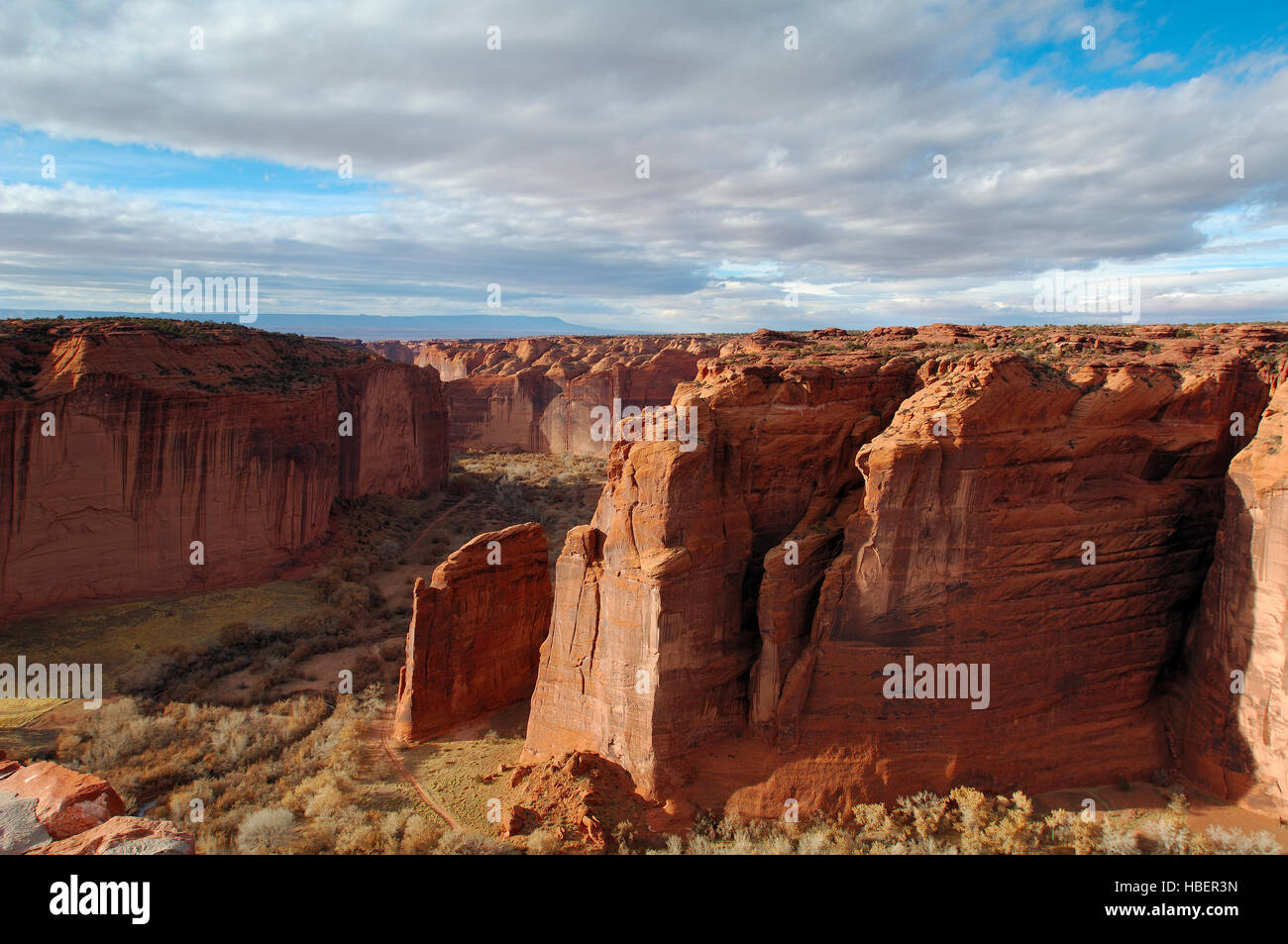 Canyon de Chelly and Canyon del Muerto Junction from Sliding House ...