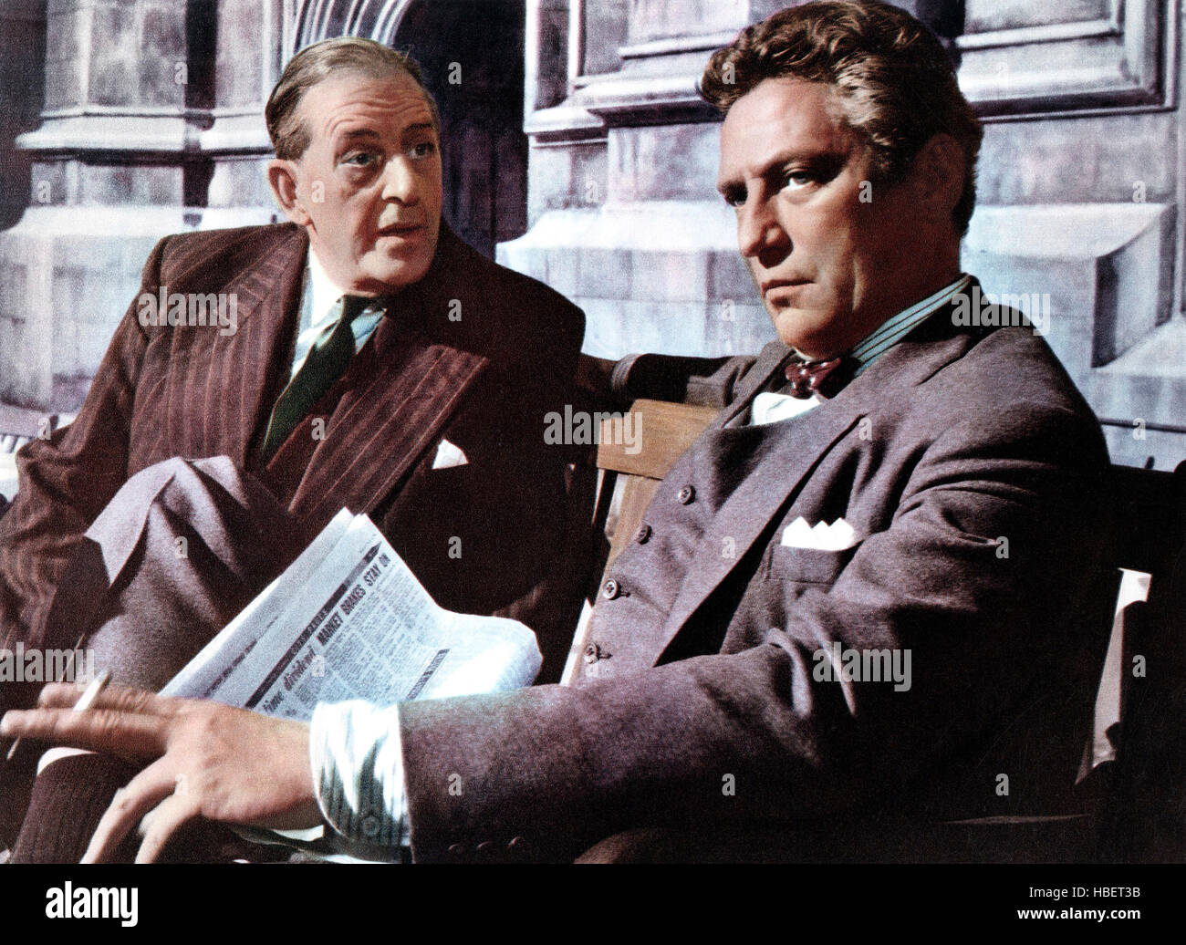 NO LOVE FOR JOHNNIE, from left: Stanley Holloway, Peter Finch, 1961 ...