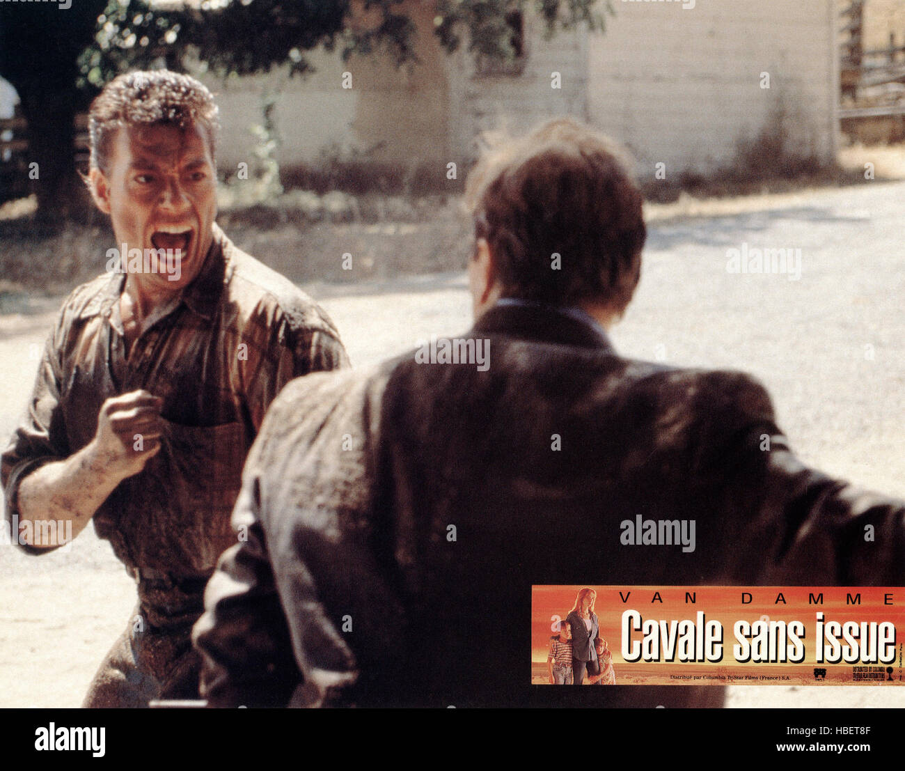 NOWHERE TO RUN, (aka CAVALE SANS ISSUE), Jean-Claude Van Damme (left ...