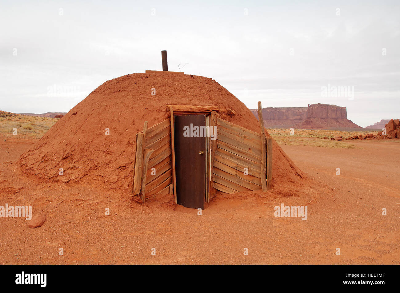Navajo Dine Female Hogan, Monument Valley Navajo Tribal Park, Navajo ...