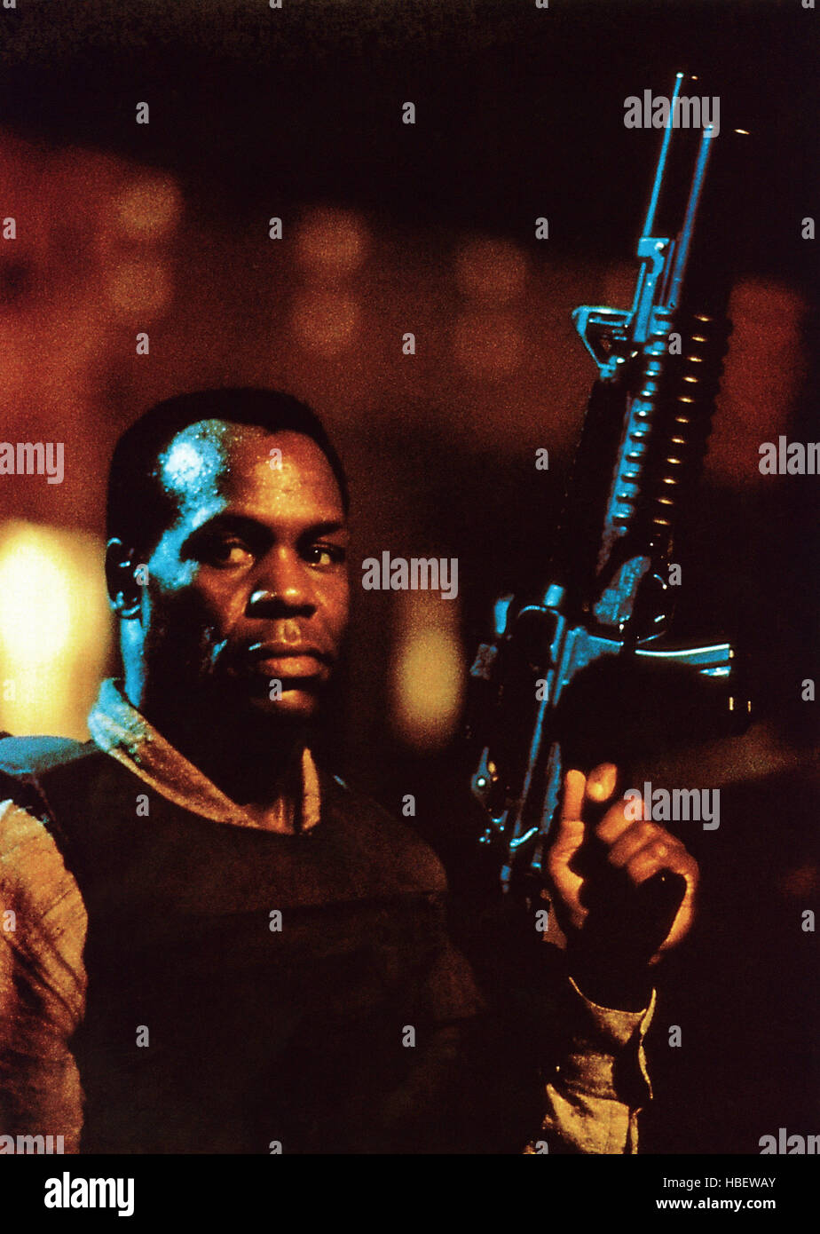 PREDATOR 2, Danny Glover, 1990, TM & Copyright © 20th Century Fox Film ...