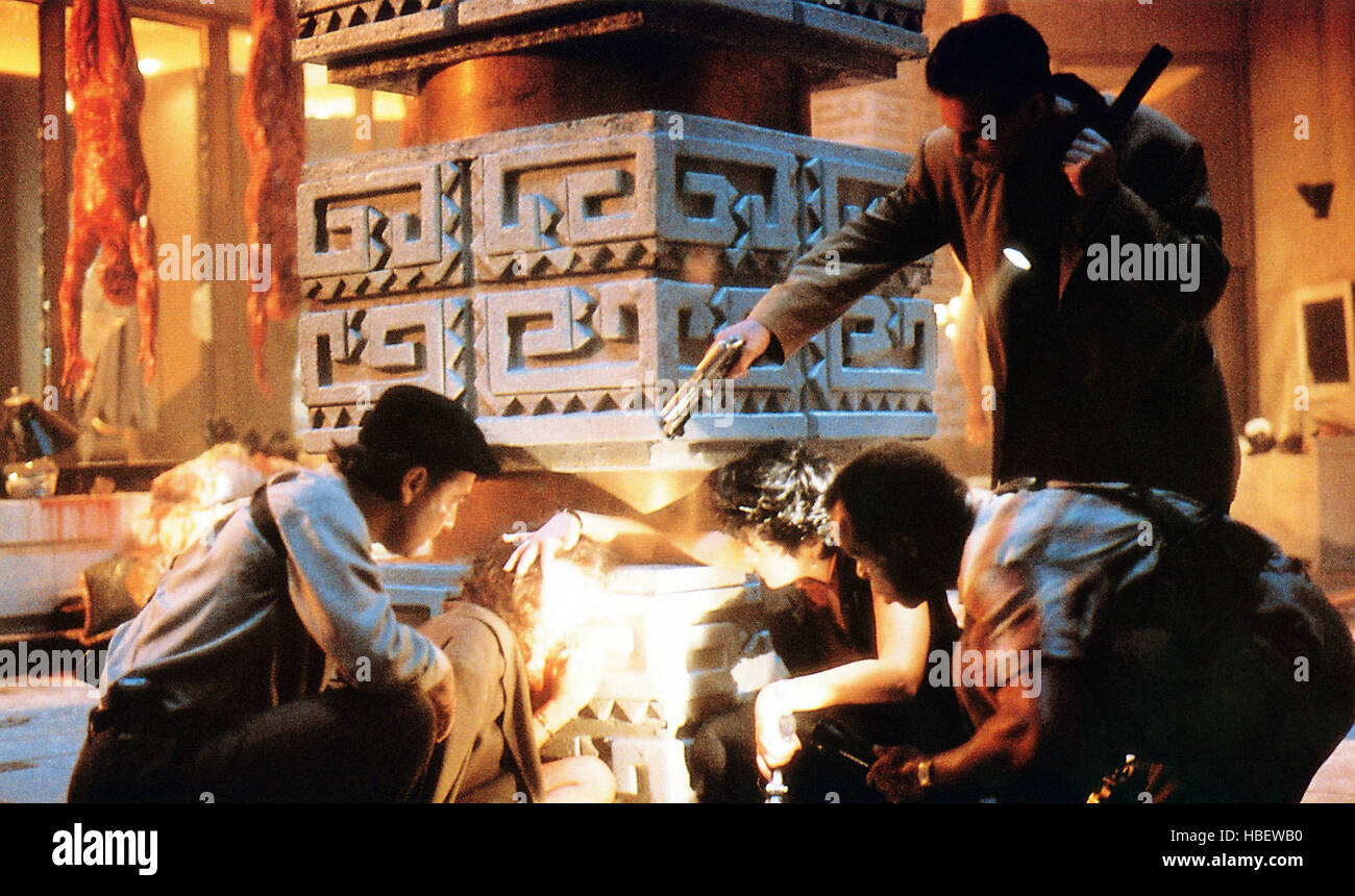 PREDATOR 2, kneeling from left: Ruben Blades, Maria Conchita Alonso ...